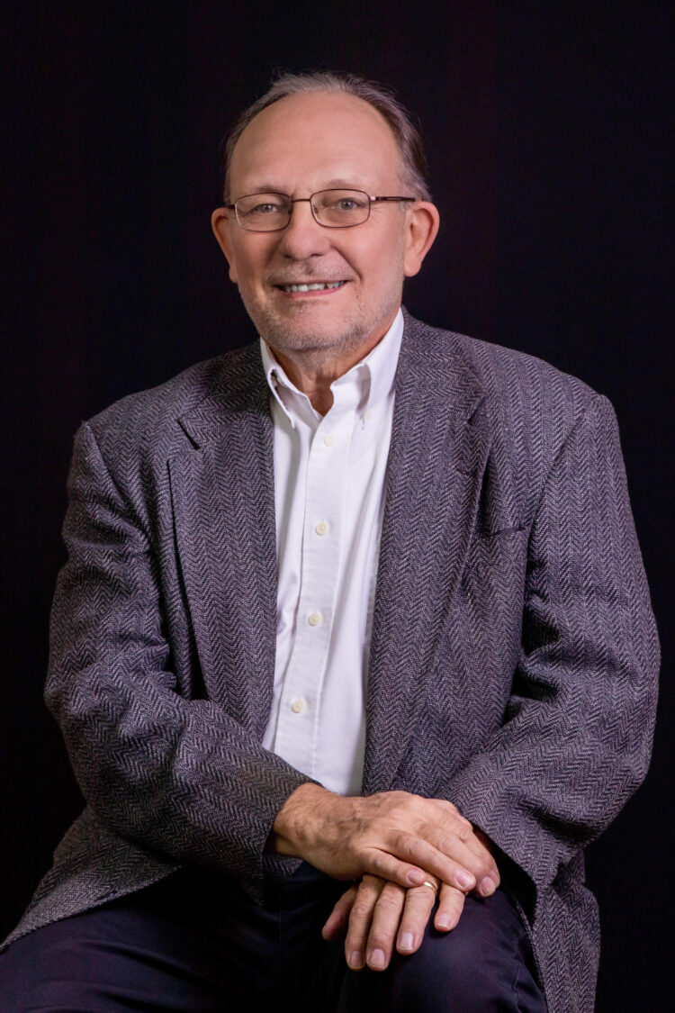 About - EL CENTRAL Hispanic News