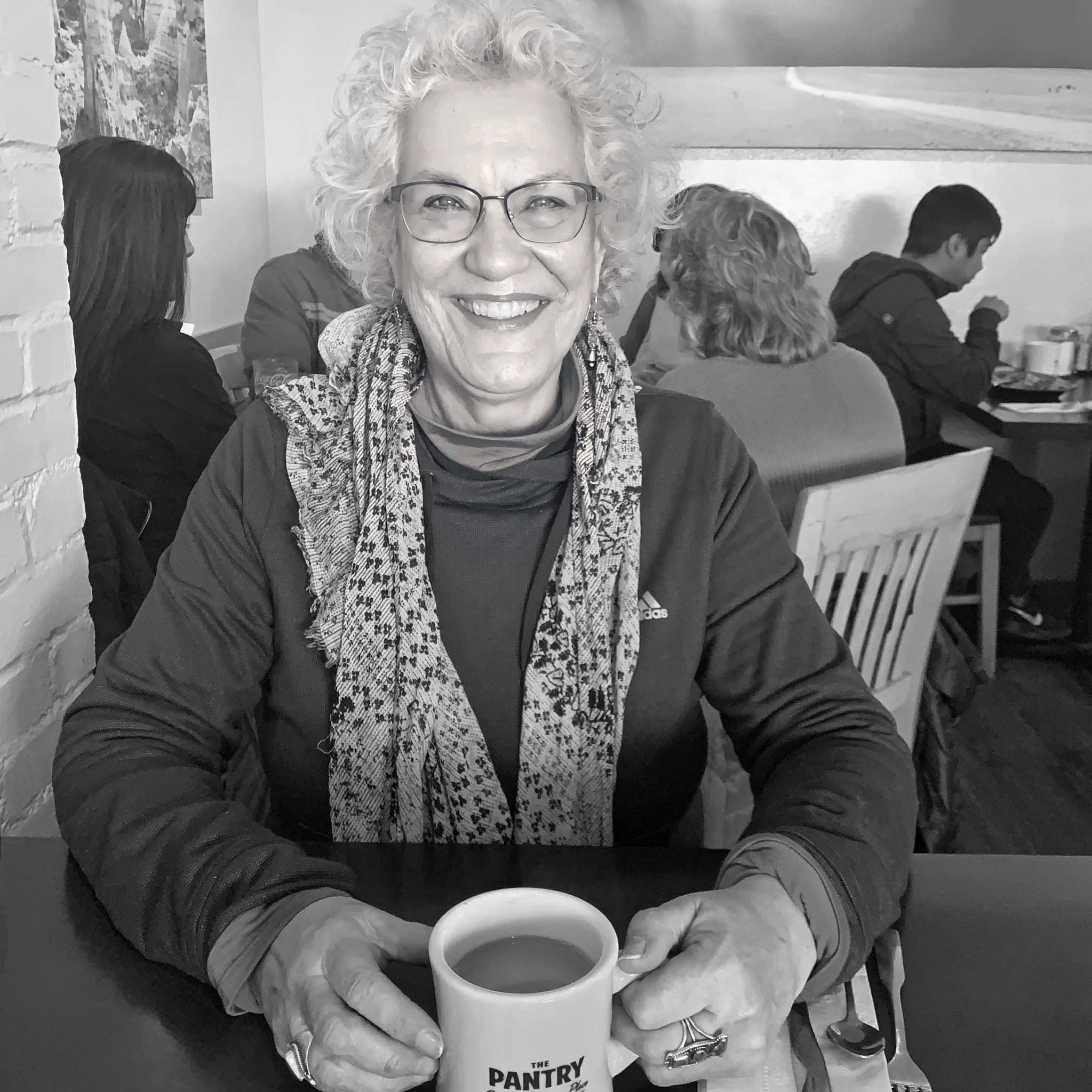 Ana Cardona - EL CENTRAL Hispanic News